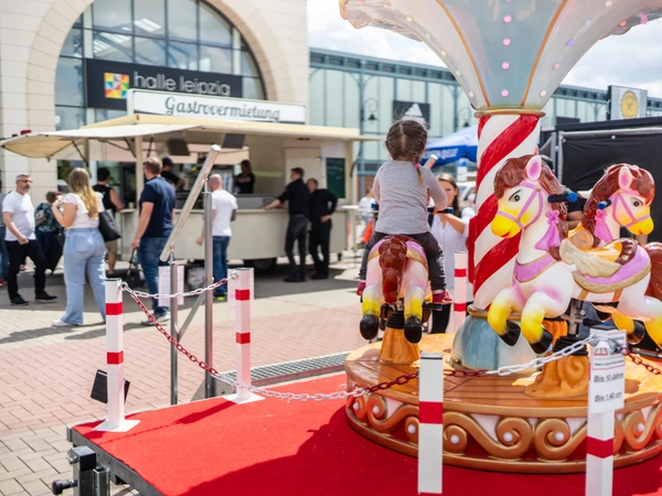 Street Food Festival und XXL-Puzzle im Halle Leipzig The Style Outlets ...